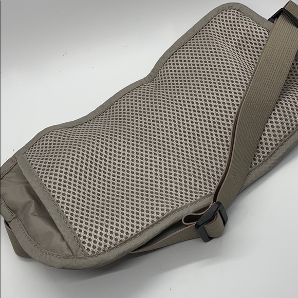 Bags | Nwot Buzzlock Passport Travel Security Bag | Poshmark